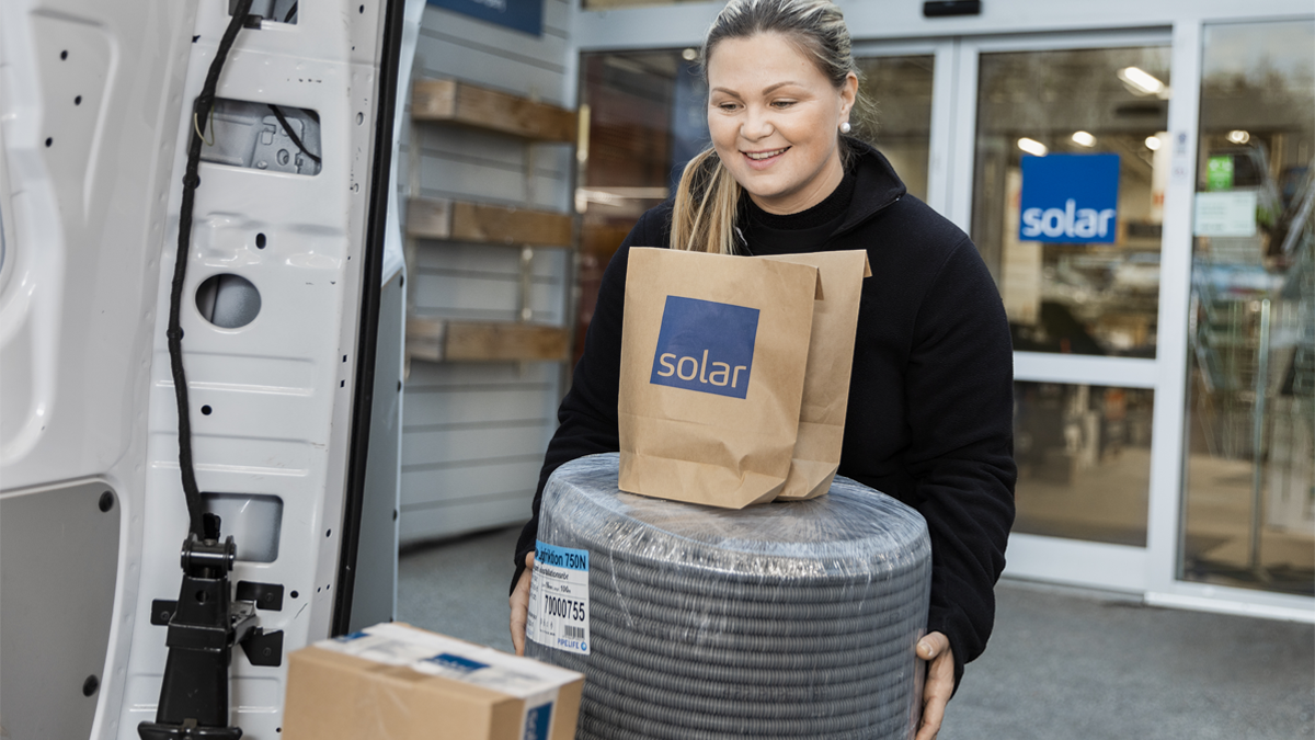 Elektrogrossist innen elmateriell og logistikkløsninger